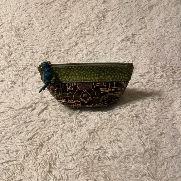 Fossil | Bags | Fossil Cosmetic Pouch | Poshmark